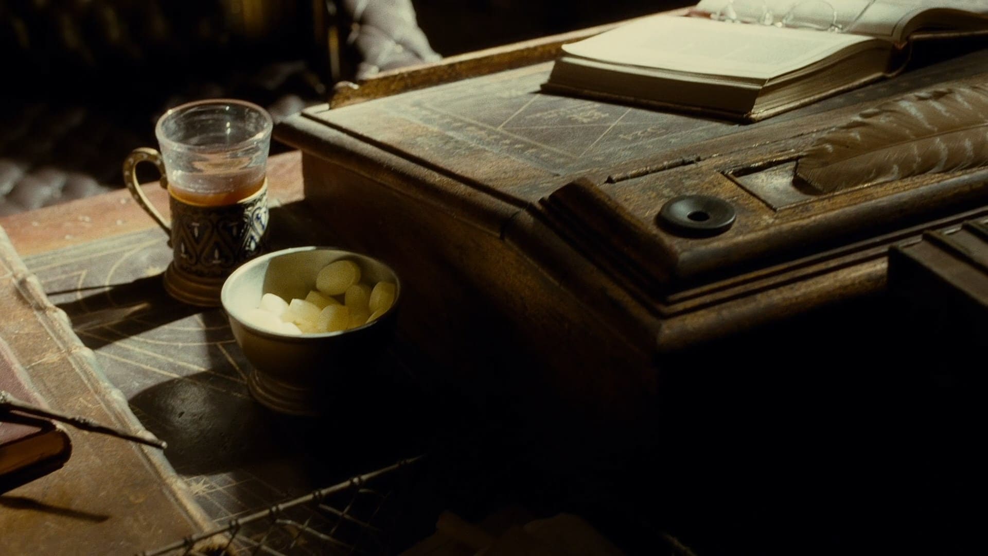 ลูกอมเชอร์เบ็ตรสเลมอน (Sherbet Lemon) | Muggle-V